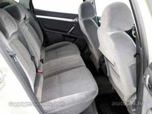 Peugeot 407 2006 Tallina, ar dzinēja tilpumu 2.00 L un nobraukumu 312 tūkst. km par 1399 €, foto 8 vietnē AUTOMOTO.COM.LV