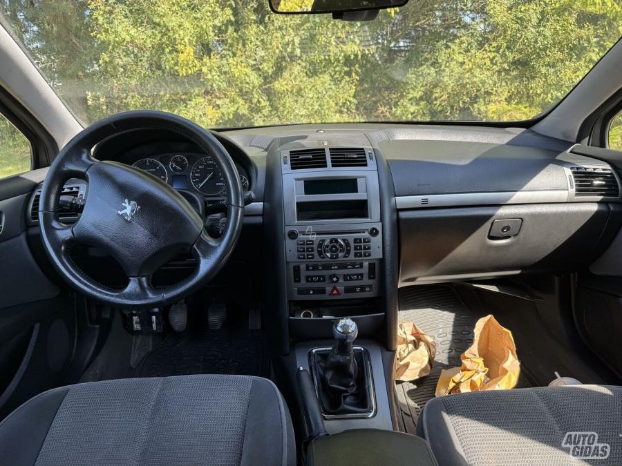 Пежо 407 2006 в Радвилишкис, объемом двигателя 1.60 л и пробегом 349 тыс. км за 950 €, фото 10 на AUTOMOTO.COM.LV