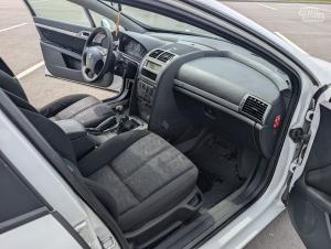 Balts Peugeot 407 2006 Klaipėda, ar dzinēja tilpumu 1.60 L un nobraukumu 333 tūkst. km par 950 €, foto 10 vietnē AUTOMOTO.COM.LV
