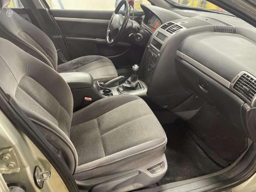 Dzeltens Peugeot 407 2007 Šauļi, ar dzinēja tilpumu 2.00 L un nobraukumu 315 tūkst. km par 999 €, foto 9 vietnē AUTOMOTO.COM.LV