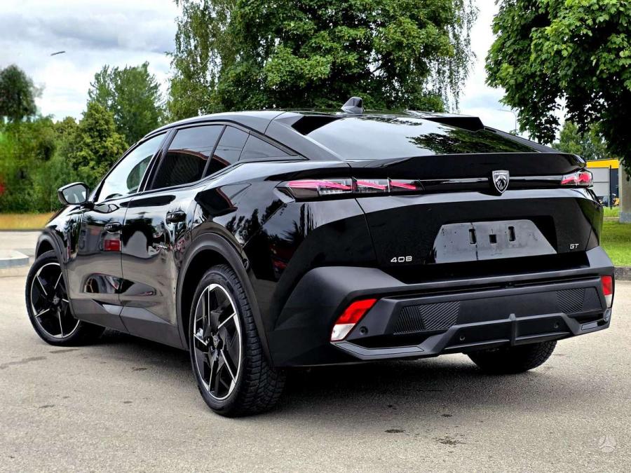 Melns Peugeot 408 2023 Tauragė, ar dzinēja tilpumu 1.20 L un nobraukumu 128 tūkst. km par 16500 €, foto 8 vietnē AUTOMOTO.COM.LV