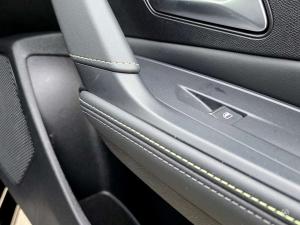 Melns Peugeot 408 2023 Tauragė, ar dzinēja tilpumu 1.20 L un nobraukumu 128 tūkst. km par 16500 €, foto 50 vietnē AUTOMOTO.COM.LV