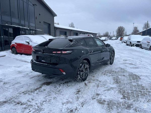 Melns Peugeot 408 2022 Tauragė, ar dzinēja tilpumu 1.20 L un nobraukumu 103 tūkst. km par 18148 €, foto 8 vietnē AUTOMOTO.COM.LV