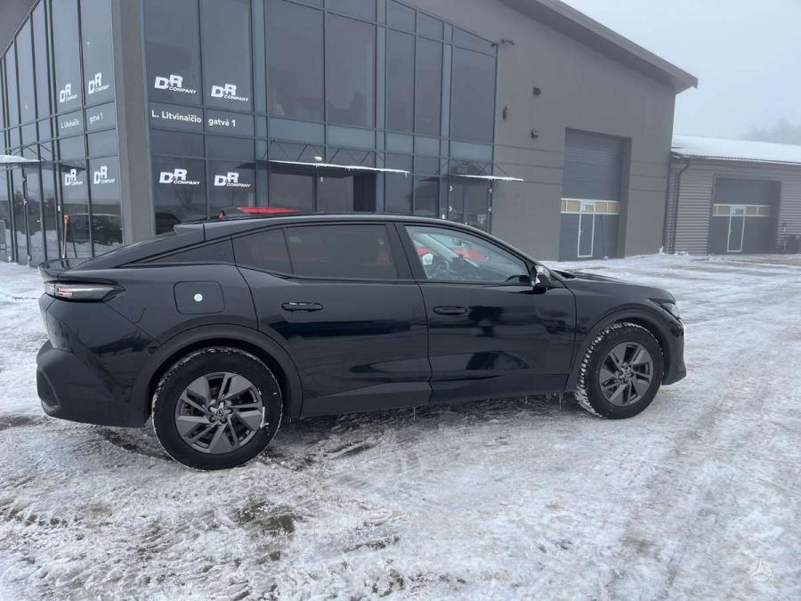 Melns Peugeot 408 2022 Tauragė, ar dzinēja tilpumu 1.20 L un nobraukumu 103 tūkst. km par 18148 €, foto 3 vietnē AUTOMOTO.COM.LV