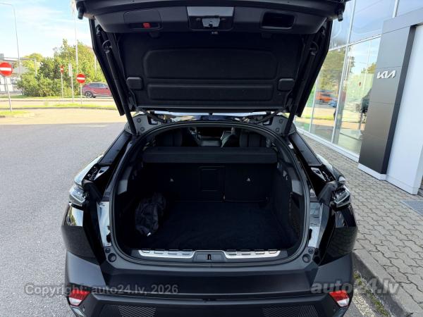Peugeot 408 2023 Tallina vietnē Melns Peugeot 408 2023 Tallina, ar dzinēja tilpumu 1.20 L un nobraukumu 43 tūkst. km par 24900 €, foto 7 vietnē AUTOMOTO.COM.LV