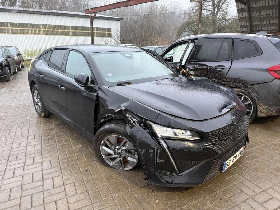 Black Peugeot 408 2024 in Kaunas, with an engine capacity of 1.60 L and mileage of 8 thousand km for 10300 €, photo 1 on AUTOMOTO.COM.LV