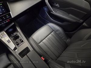 Melns Peugeot 408 2024 Tallina, ar dzinēja tilpumu 1.20 L un nobraukumu 45 tūkst. km par 26900 €, foto 17 vietnē AUTOMOTO.COM.LV