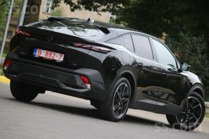 Black Peugeot 408 2024 in Riga, with an engine capacity of 1.20 L and mileage of 26 thousand km for 24990 €, photo 3 on AUTOMOTO.COM.LV