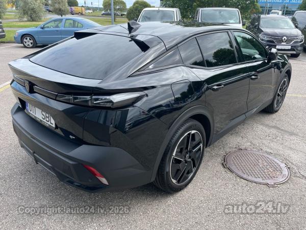 Melns Peugeot 408 2024 Tartu, ar dzinēja tilpumu 1.20 L un nobraukumu 26 tūkst. km par 27990 €, foto 9 vietnē AUTOMOTO.COM.LV