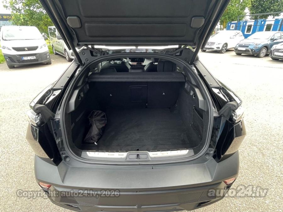 Melns Peugeot 408 2024 Tartu, ar dzinēja tilpumu 1.20 L un nobraukumu 26 tūkst. km par 27990 €, foto 13 vietnē AUTOMOTO.COM.LV