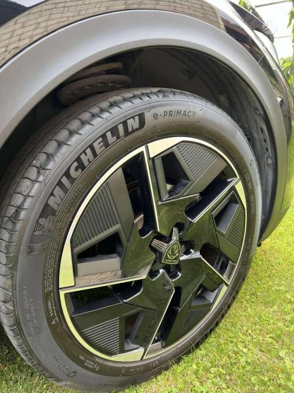 Черный Пежо 408 2024 в Каунас, объемом двигателя 1.20 л и пробегом 23 тыс. км за 30200 €, фото 9 на AUTOMOTO.COM.LV