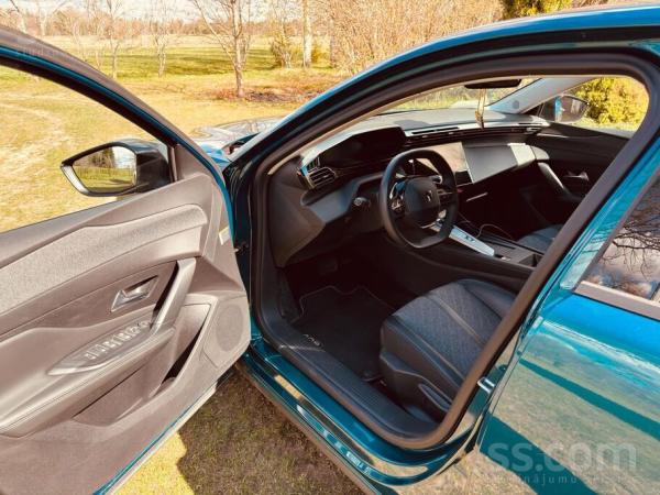Blue Peugeot 408 2023 in Ogre, with an engine capacity of 1.20 L and mileage of 53 thousand km for 21000 €, photo 6 on AUTOMOTO.COM.LV