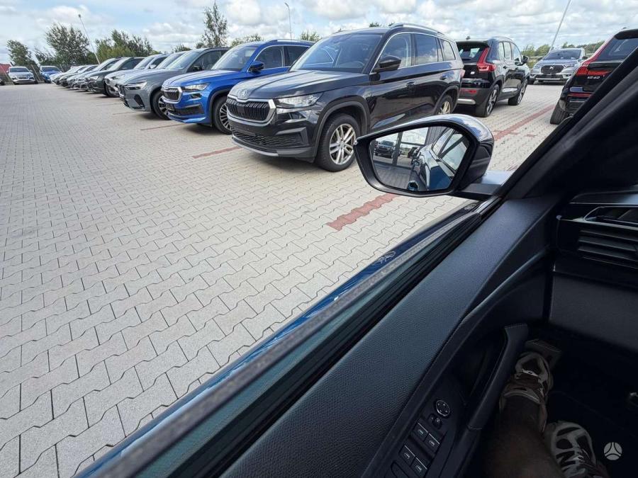 Синий Пежо 408 2023 в Шяуляй, объемом двигателя 1.60 л и пробегом 161 тыс. км за 23990 €, фото 28 на AUTOMOTO.COM.LV
