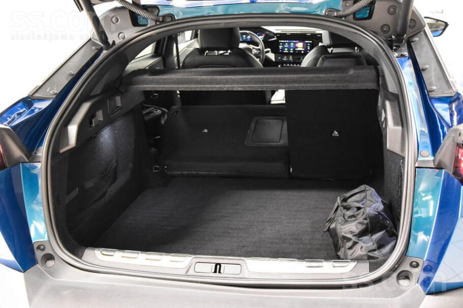 Blue Peugeot 408 2023 in Riga, with an engine capacity of 1.20 L and mileage of 31 thousand km for 26990 €, photo 16 on AUTOMOTO.COM.LV