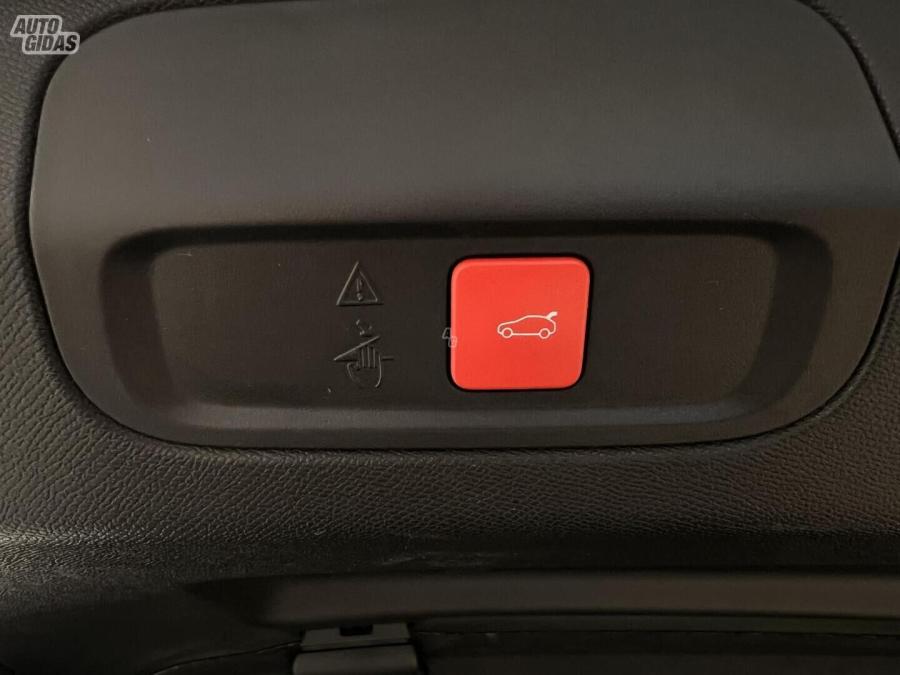 Zils Peugeot 408 2023 Viļņa, ar dzinēja tilpumu 1.20 L un nobraukumu 57 tūkst. km par 24500 €, foto 32 vietnē AUTOMOTO.COM.LV
