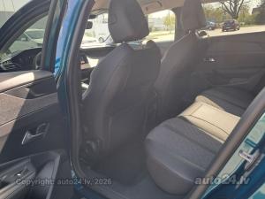 Синий Пежо 408 2023 в Валга, объемом двигателя 1.20 л и пробегом 58 тыс. км за 26900 €, фото 11 на AUTOMOTO.COM.LV