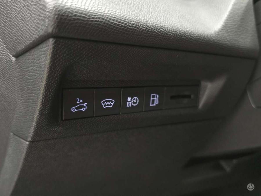 Blue Peugeot 408 2023 in Vilnius, with an engine capacity of 1.60 L and mileage of 50 thousand km for 28900 €, photo 15 on AUTOMOTO.COM.LV