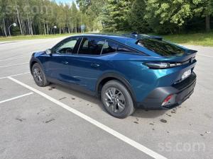 Синий Пежо 408 2024 в Алуксне, объемом двигателя 1.20 л и пробегом 35 тыс. км за 23500 €, фото 6 на AUTOMOTO.COM.LV