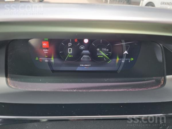 Зеленый Пежо 408 2023 в Рига, объемом двигателя 1.20 л и пробегом 32 тыс. км за 25500 €, фото 9 на AUTOMOTO.COM.LV