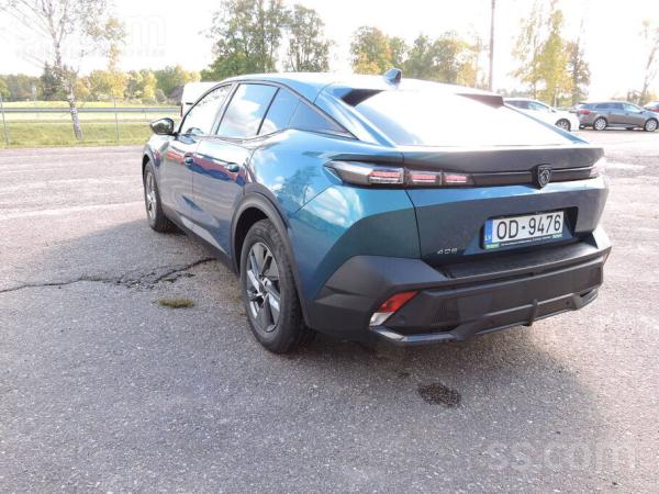 Green Peugeot 408 2025 in Cesis, with an engine capacity of 1.20 L and mileage of 28 thousand km for 25500 €, photo 4 on AUTOMOTO.COM.LV