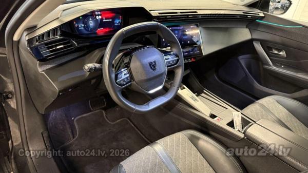 Grey Peugeot 408 2023 in Riga, with an engine capacity of 1.20 L and mileage of 52 thousand km for 20500 €, photo 11 on AUTOMOTO.COM.LV