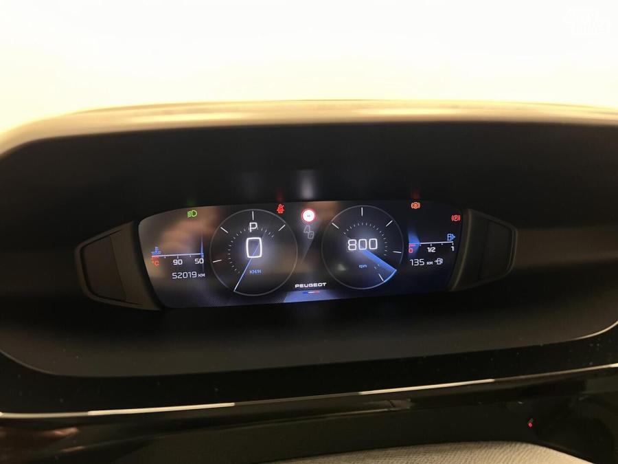 Grey Peugeot 408 2023 in Vilnius, with an engine capacity of 1.20 L and mileage of 52 thousand km for 22000 €, photo 13 on AUTOMOTO.COM.LV
