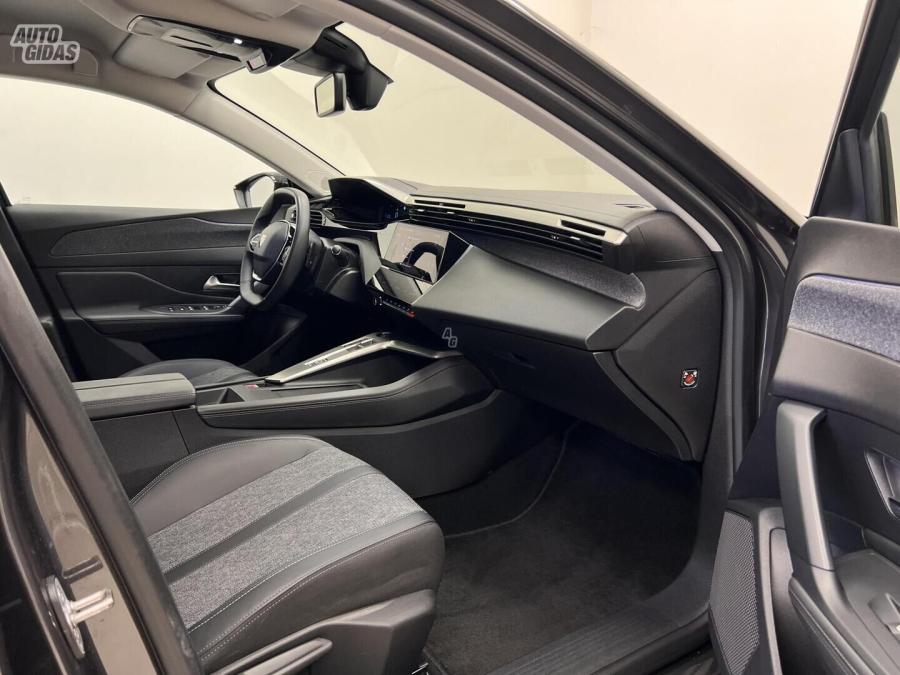 Grey Peugeot 408 2023 in Vilnius, with an engine capacity of 1.20 L and mileage of 52 thousand km for 22000 €, photo 23 on AUTOMOTO.COM.LV