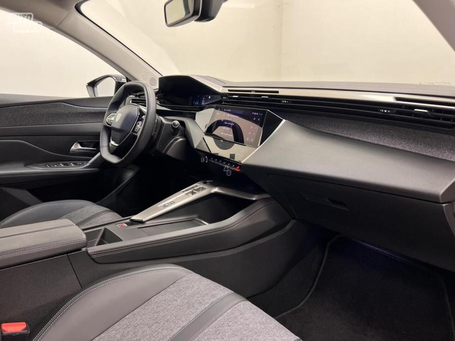 Grey Peugeot 408 2023 in Vilnius, with an engine capacity of 1.20 L and mileage of 52 thousand km for 22000 €, photo 24 on AUTOMOTO.COM.LV