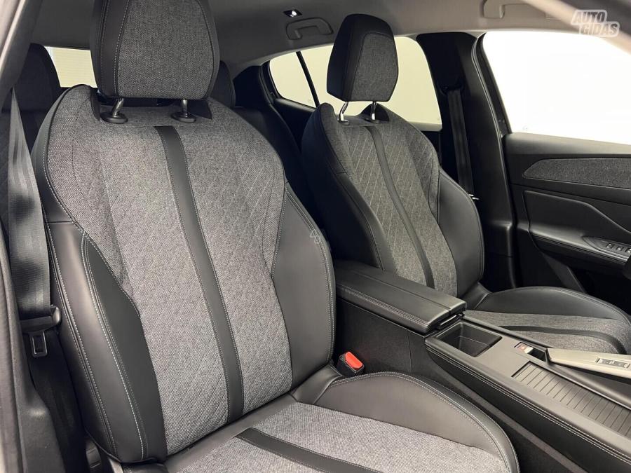 Grey Peugeot 408 2023 in Vilnius, with an engine capacity of 1.20 L and mileage of 52 thousand km for 22000 €, photo 25 on AUTOMOTO.COM.LV