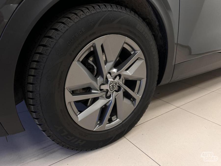 Grey Peugeot 408 2023 in Vilnius, with an engine capacity of 1.20 L and mileage of 52 thousand km for 22000 €, photo 29 on AUTOMOTO.COM.LV