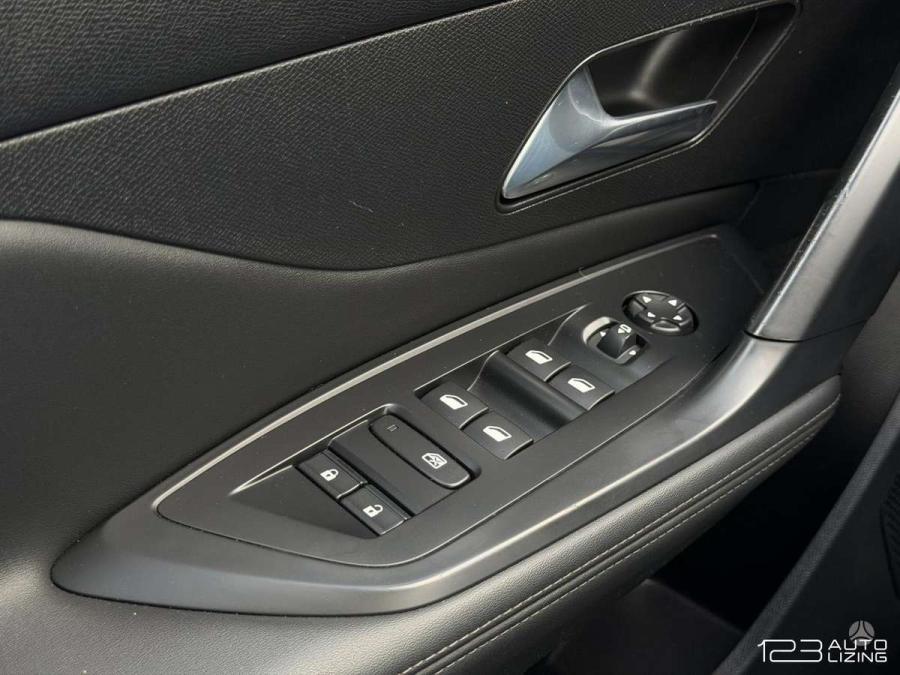 Grey Peugeot 408 2023 in Taurage, with an engine capacity of 1.60 L and mileage of 120 thousand km for 20990 €, photo 26 on AUTOMOTO.COM.LV