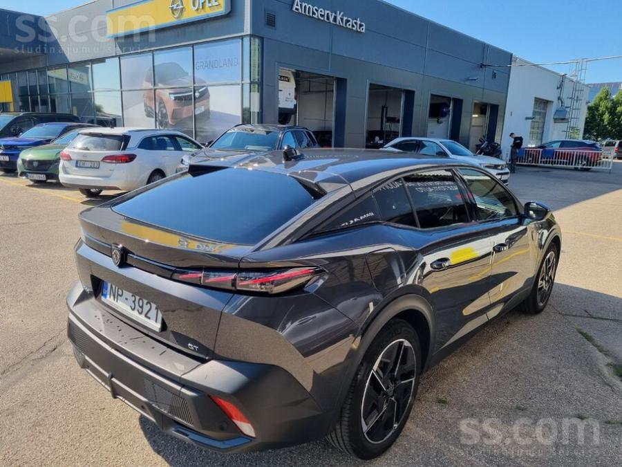 Pelēks Peugeot 408 2023 Rīga, ar dzinēja tilpumu 1.20 L un nobraukumu 90 tūkst. km par 22200 €, foto 3 vietnē AUTOMOTO.COM.LV