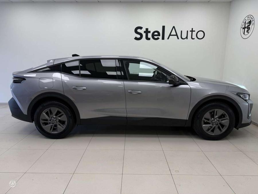 Pelēks Peugeot 408 2023 Viļņa, ar dzinēja tilpumu 1.20 L un nobraukumu 81 tūkst. km par 21490 €, foto 7 vietnē AUTOMOTO.COM.LV
