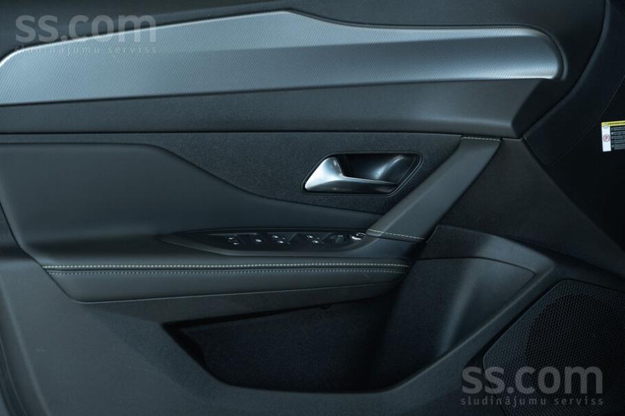 Pelēks Peugeot 408 2023 Rīga, ar dzinēja tilpumu 1.20 L un nobraukumu 54 tūkst. km par 21990 €, foto 20 vietnē AUTOMOTO.COM.LV
