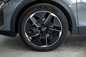 Pelēks Peugeot 408 2023 Rīga, ar dzinēja tilpumu 1.20 L un nobraukumu 54 tūkst. km par 21990 €, foto 26 vietnē AUTOMOTO.COM.LV