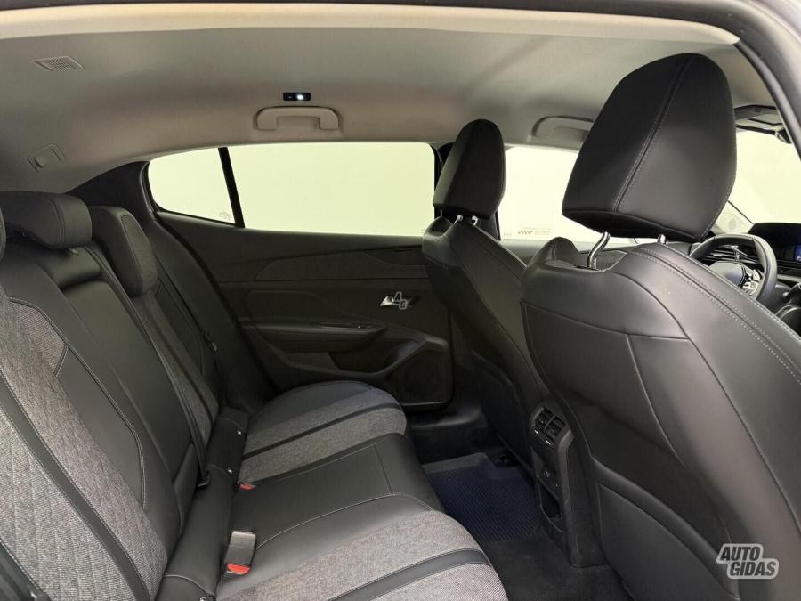 Grey Peugeot 408 2023 in Vilnius, with an engine capacity of 1.20 L and mileage of 81 thousand km for 21490 €, photo 27 on AUTOMOTO.COM.LV