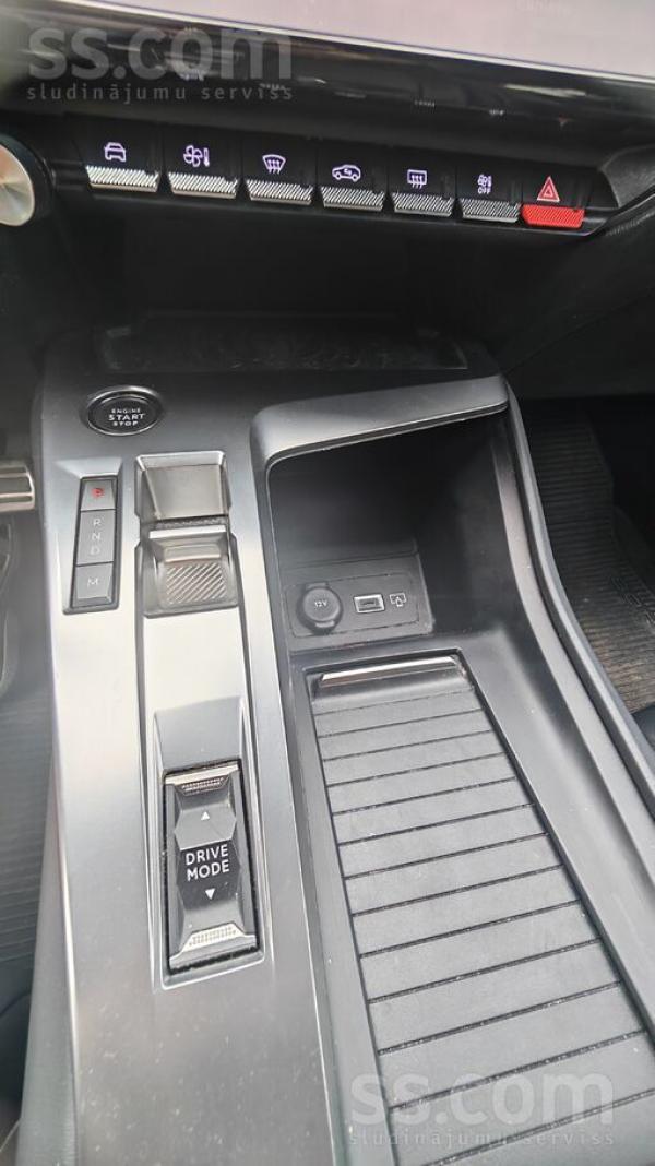 Red Peugeot 408 2023 in Ogre, with an engine capacity of 1.20 L and mileage of 85 thousand km for 24500 €, photo 7 on AUTOMOTO.COM.LV