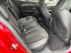 Red Peugeot 408 2023 in Rakvere, with an engine capacity of 1.20 L and mileage of 41 thousand km for 24990 €, photo 4 on AUTOMOTO.COM.LV