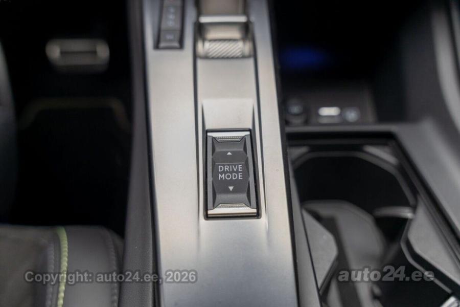 Белый Пежо 408 2023 в Йыхви, объемом двигателя 1.20 л и пробегом 38 тыс. км за 25000 €, фото 18 на AUTOMOTO.COM.LV