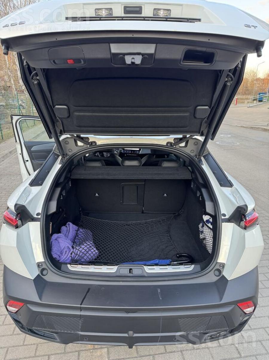 Balts Peugeot 408 2023 Ogre, ar dzinēja tilpumu 1.20 L un nobraukumu 61 tūkst. km par 26500 €, foto 6 vietnē AUTOMOTO.COM.LV