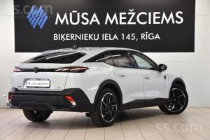 Белый Пежо 408 2023 в Рига, объемом двигателя 1.20 л и пробегом 45 тыс. км за 23990 €, фото 7 на AUTOMOTO.COM.LV
