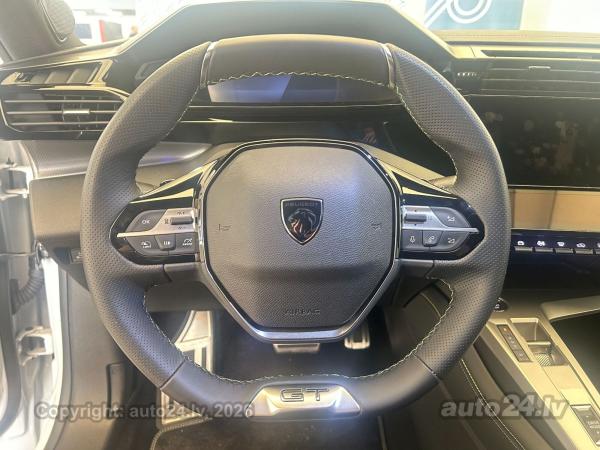 Balts Peugeot 408 2025 Tallina, ar dzinēja tilpumu 1.20 L un nobraukumu 3 tūkst. km par 33900 €, foto 10 vietnē AUTOMOTO.COM.LV