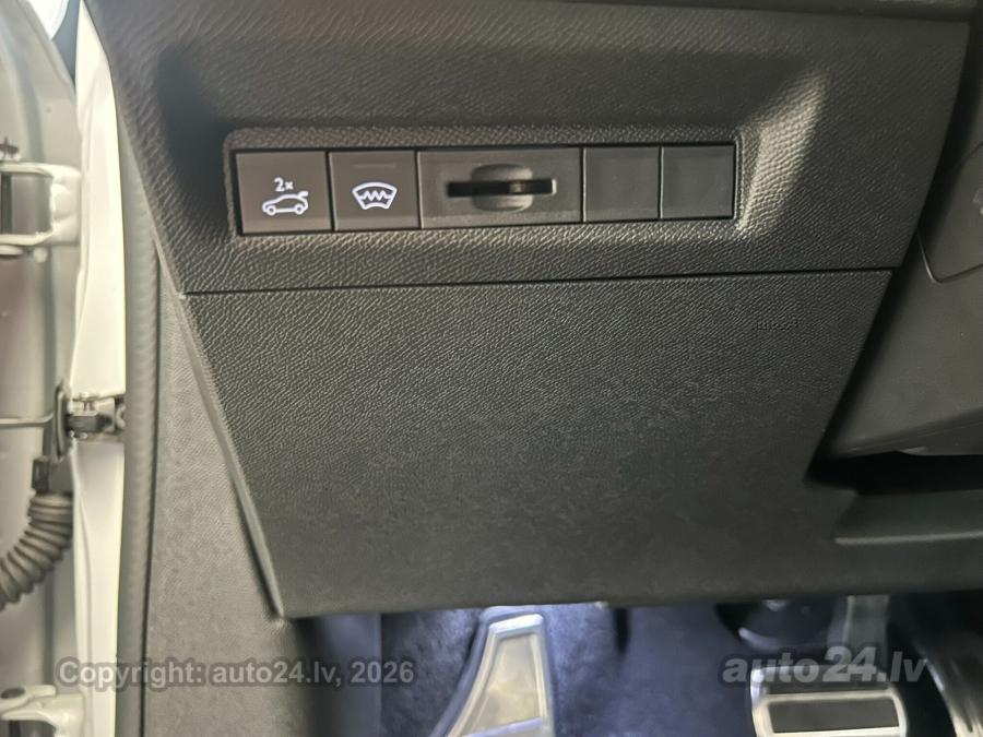 Белый Пежо 408 2025 в Таллин, объемом двигателя 1.20 л и пробегом 3 тыс. км за 33900 €, фото 13 на AUTOMOTO.COM.LV