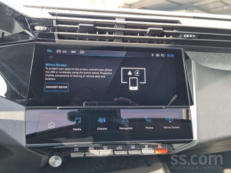 Balts Peugeot 408 2025 Rīga, ar dzinēja tilpumu 1.20 L un nobraukumu 33 tūkst. km par 25500 €, foto 13 vietnē AUTOMOTO.COM.LV