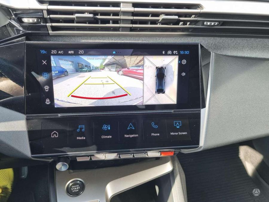 Белый Пежо 408 2025 в Рига, объемом двигателя 1.20 л и пробегом 33 тыс. км за 25500 €, фото 11 на AUTOMOTO.COM.LV