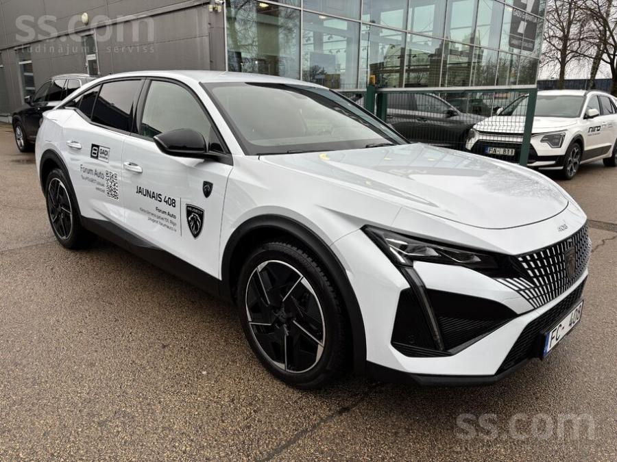 White Peugeot 408 2025 in Riga, with an engine capacity of 1.20 L and mileage of 6 thousand km for 29600 €, photo 2 on AUTOMOTO.COM.LV