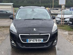Black Peugeot 5008 2015 in Vilnius, with an engine capacity of 0.00 L and mileage of 143 thousand km for 6499 €, photo 3 on AUTOMOTO.COM.LV