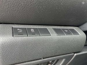 Black Peugeot 5008 2015 in Vilnius, with an engine capacity of 0.00 L and mileage of 143 thousand km for 6499 €, photo 17 on AUTOMOTO.COM.LV