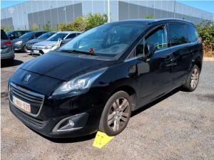 Melns Peugeot 5008 2016 Viļņa, ar dzinēja tilpumu 1.56 L un nobraukumu 165 tūkst. km par 8470 €, foto  vietnē AUTOMOTO.COM.LV