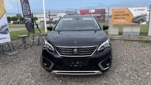 Black Peugeot 5008 2017 in Marijampole, with an engine capacity of 1.60 L and mileage of 243 thousand km for 11600 €, photo 3 on AUTOMOTO.COM.LV